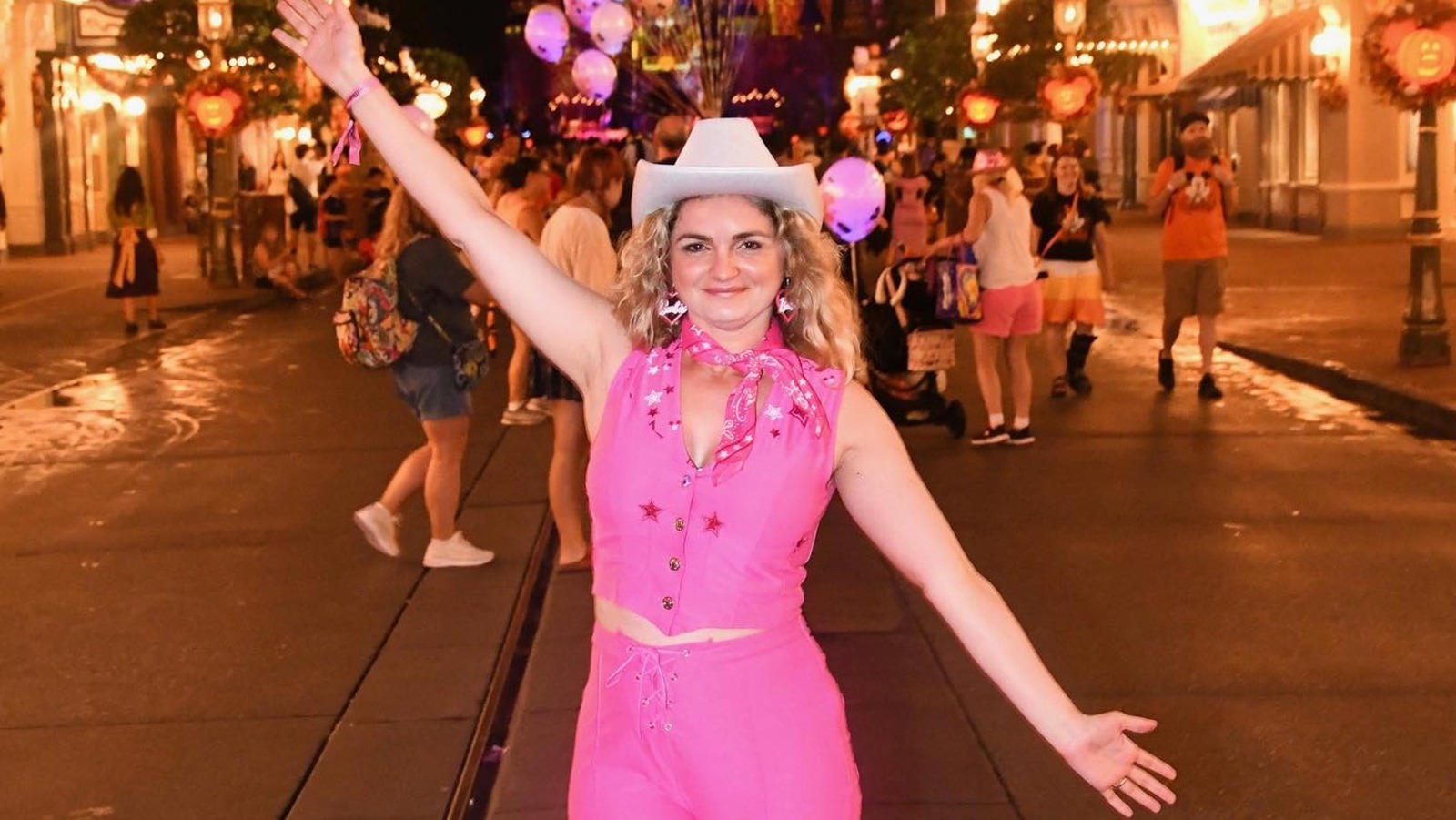 10 Halloween Costumes Inspired By Your Favorite 2023 Pop Culture Moments