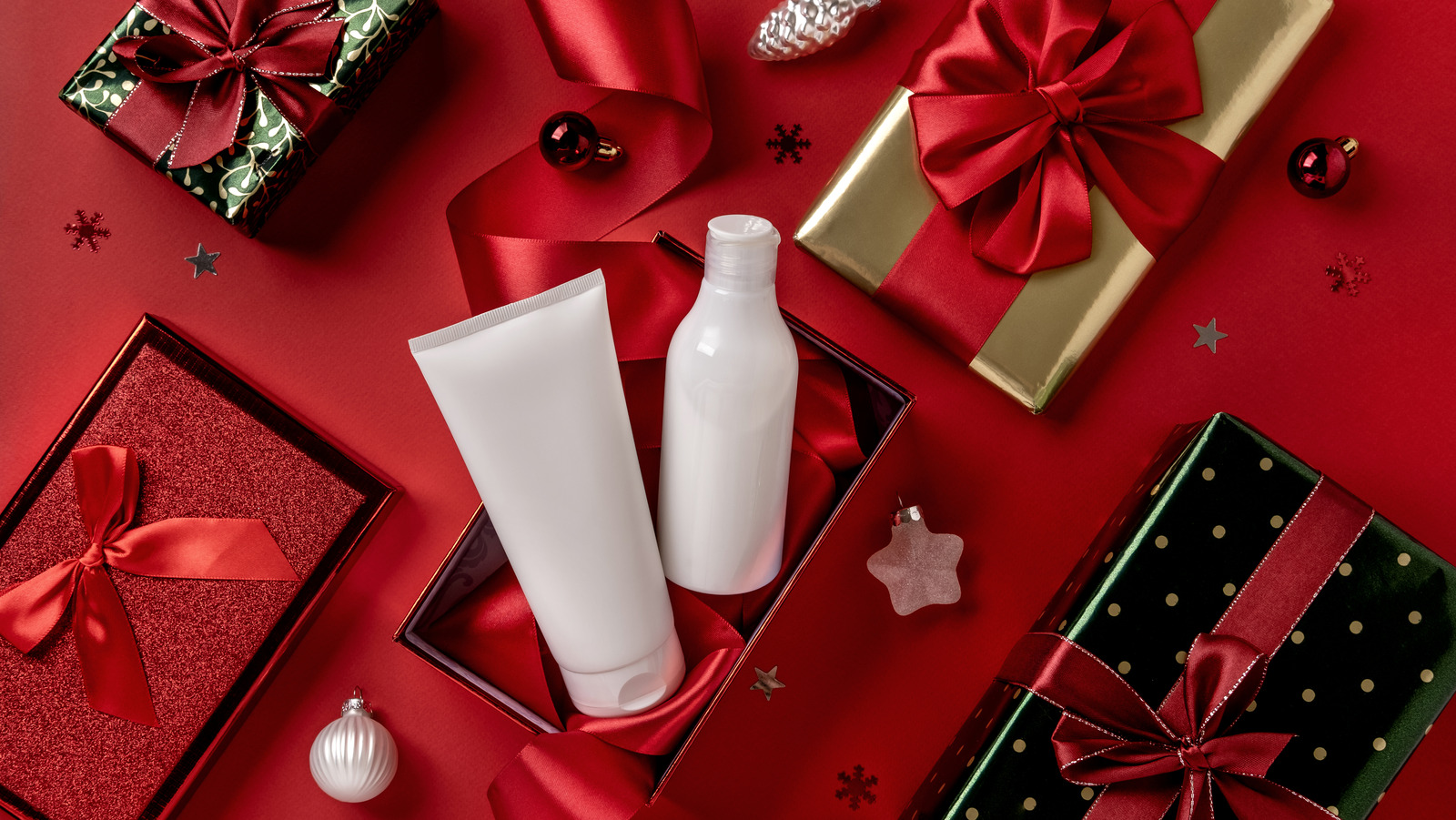20 Best Skincare Gifts For Every Skin Type