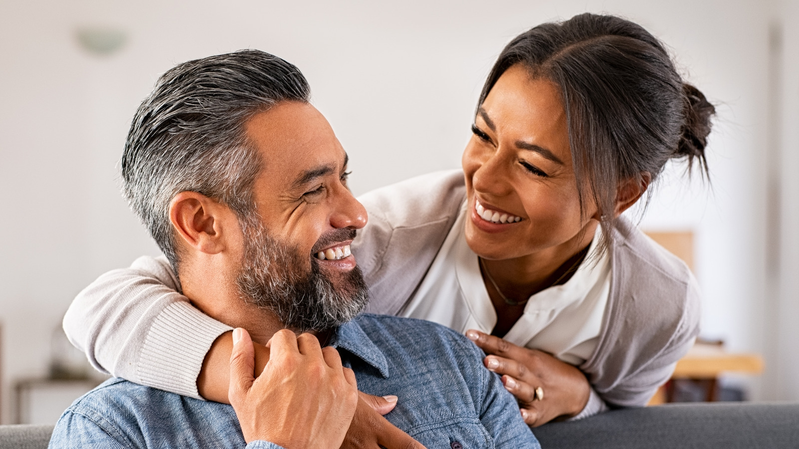 5 Surprising Things That Contribute To Healthy, Long-Lasting Relationships