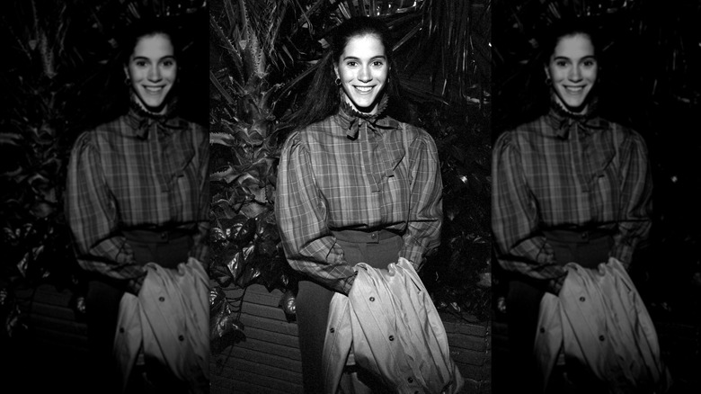 6 Throwback Pictures Of Jami Gertz That Scream '80s