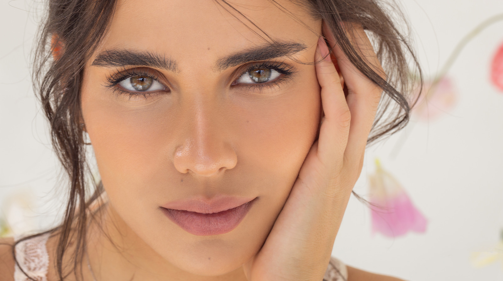 Avoid These Makeup Mistakes If You Have 2 Different Eye Shapes