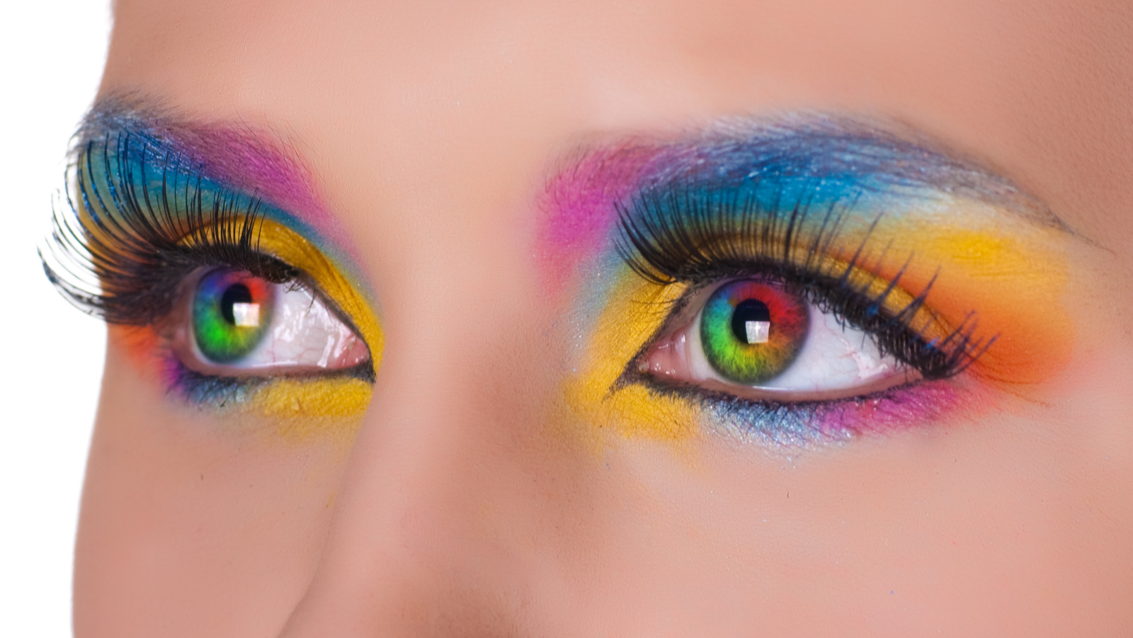 Bright And Bold Brows Are Going Mainstream Like Never Before