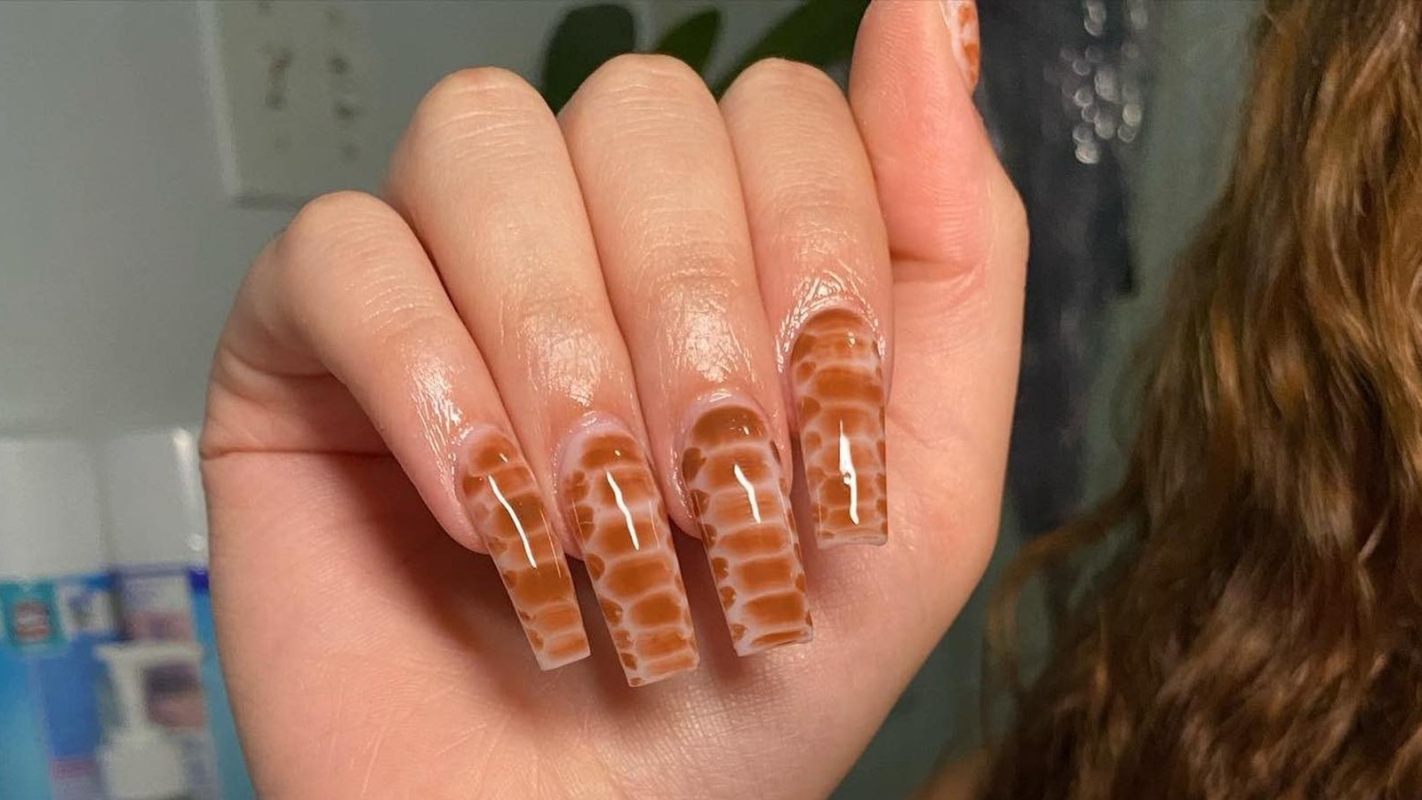 Crocodile Nails Bring This Summer's Animal Print Trend To Your Manicure