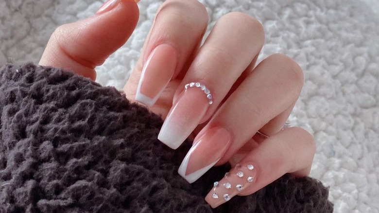 Dip Powder Nail Designs To Inspire Your Next Manicure
