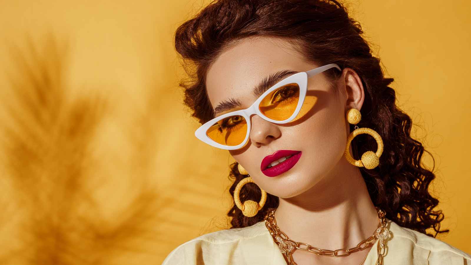 Don't Be Intimidated By A Bold Lip. Here Are All The Tips You Need To ...
