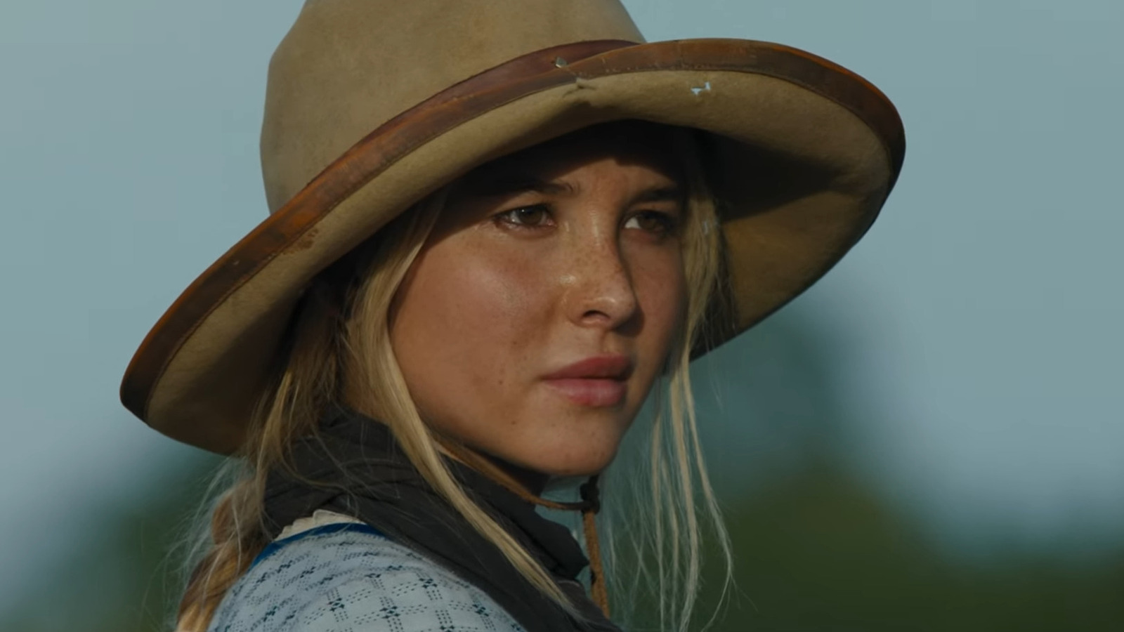 Elsa Dutton From Yellowstone Is Gorgeous In Real Life