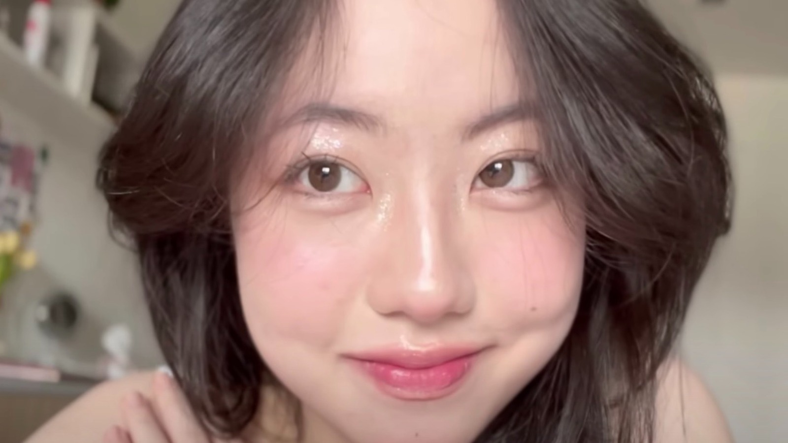 Embrace A Glowy And Fresh Face With Angelic Makeup