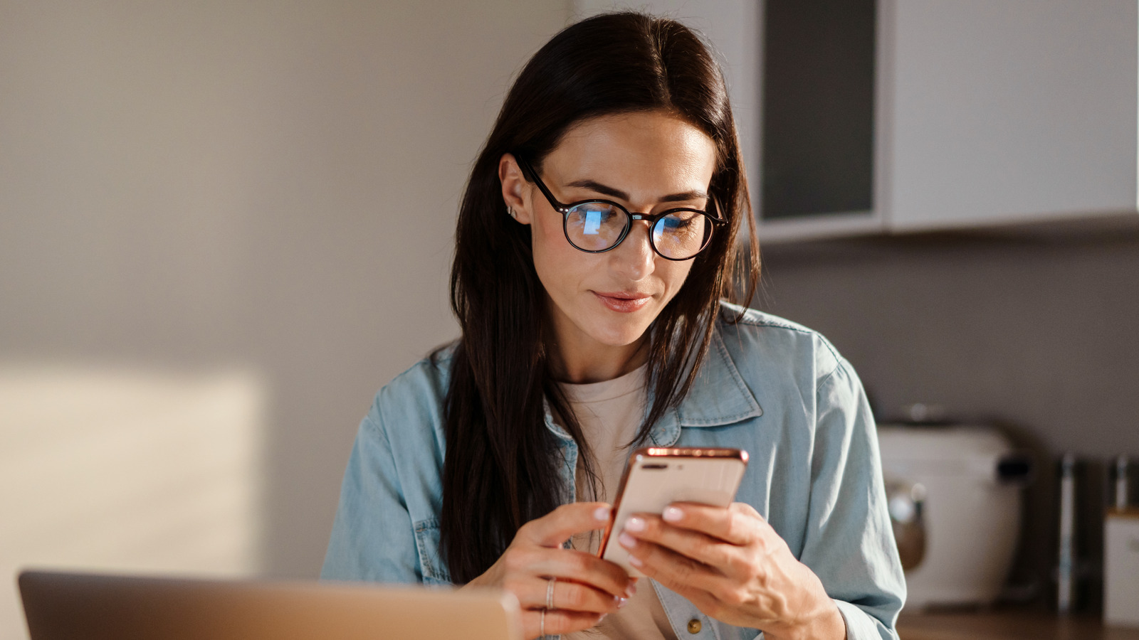 Frequently Switching Tasks May Actually Be Impacting Your Focus Frequently Switching Tasks May Actually Be Impacting Your Focus