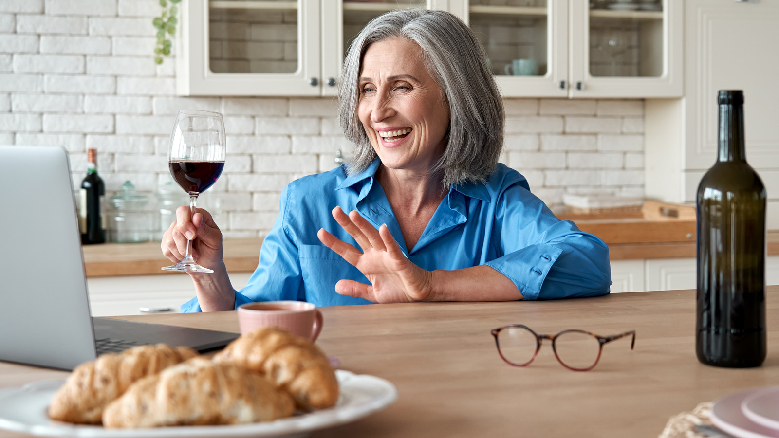 Having A Solid Plan When Entering A Long-Distance Relationship Is ...