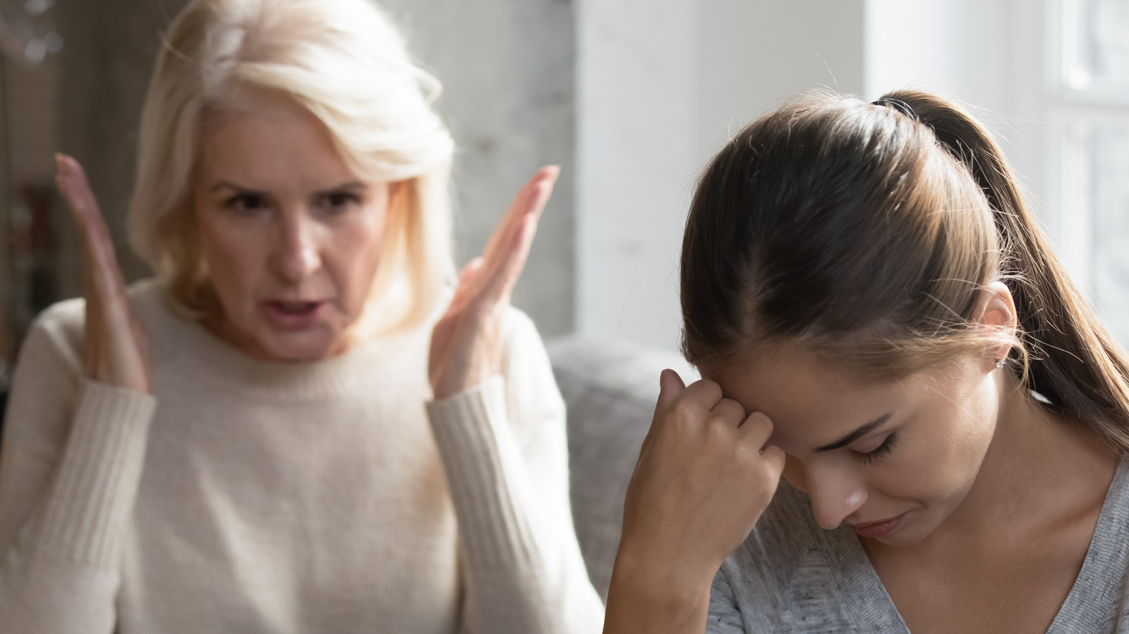 How To Know If You Have A Toxic Relationship With Your Parent
