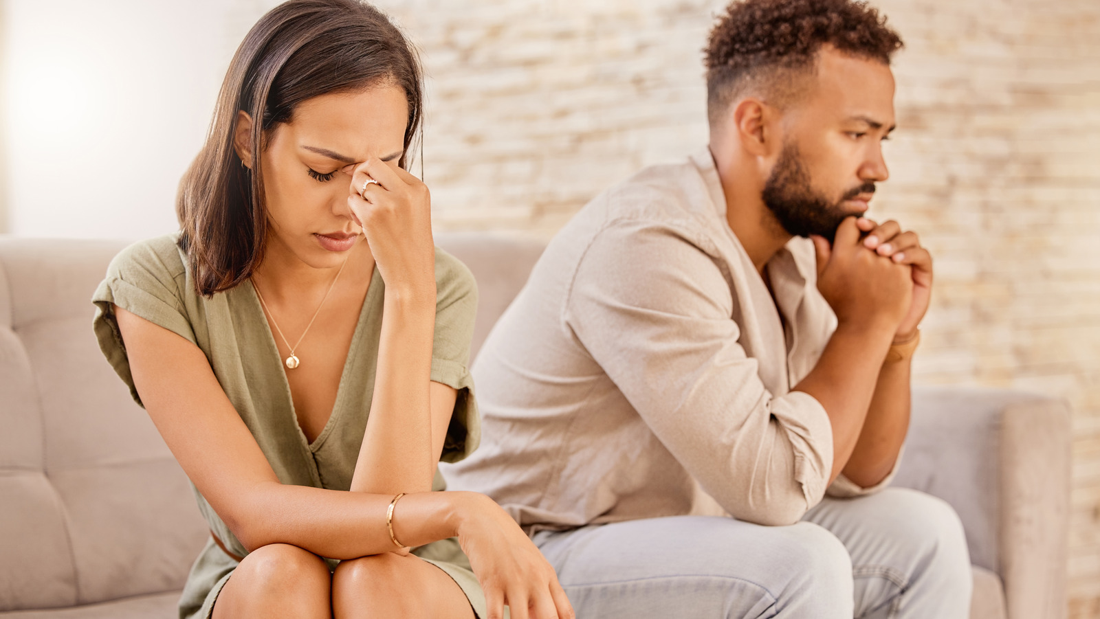 How To Work Through Your Trust Issues In A Brand New Relationship How To Work Through Your Trust Issues In A Brand New Relationship
