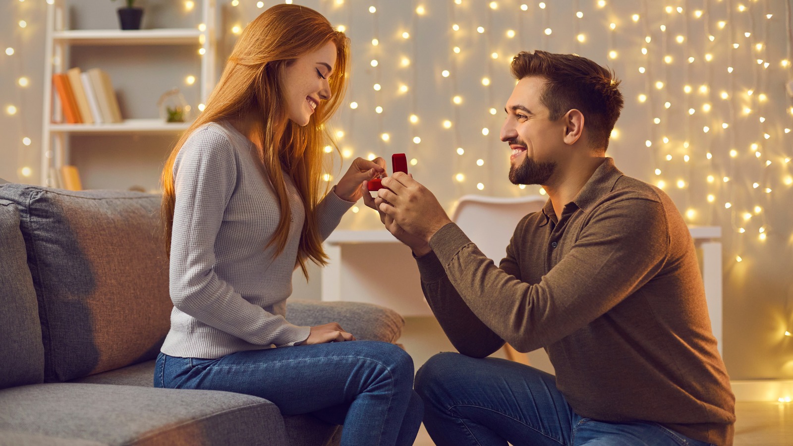 Inappropriate Ways To Propose On Valentine's Day (& What To Do Instead)