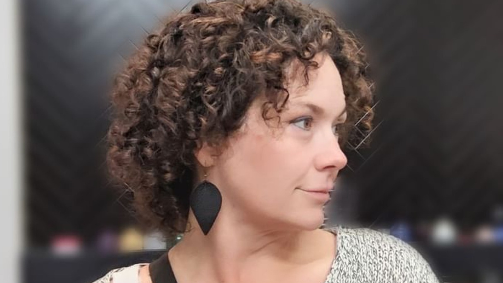 Is An Air Cut The Key To Giving Flat Hair Volume?