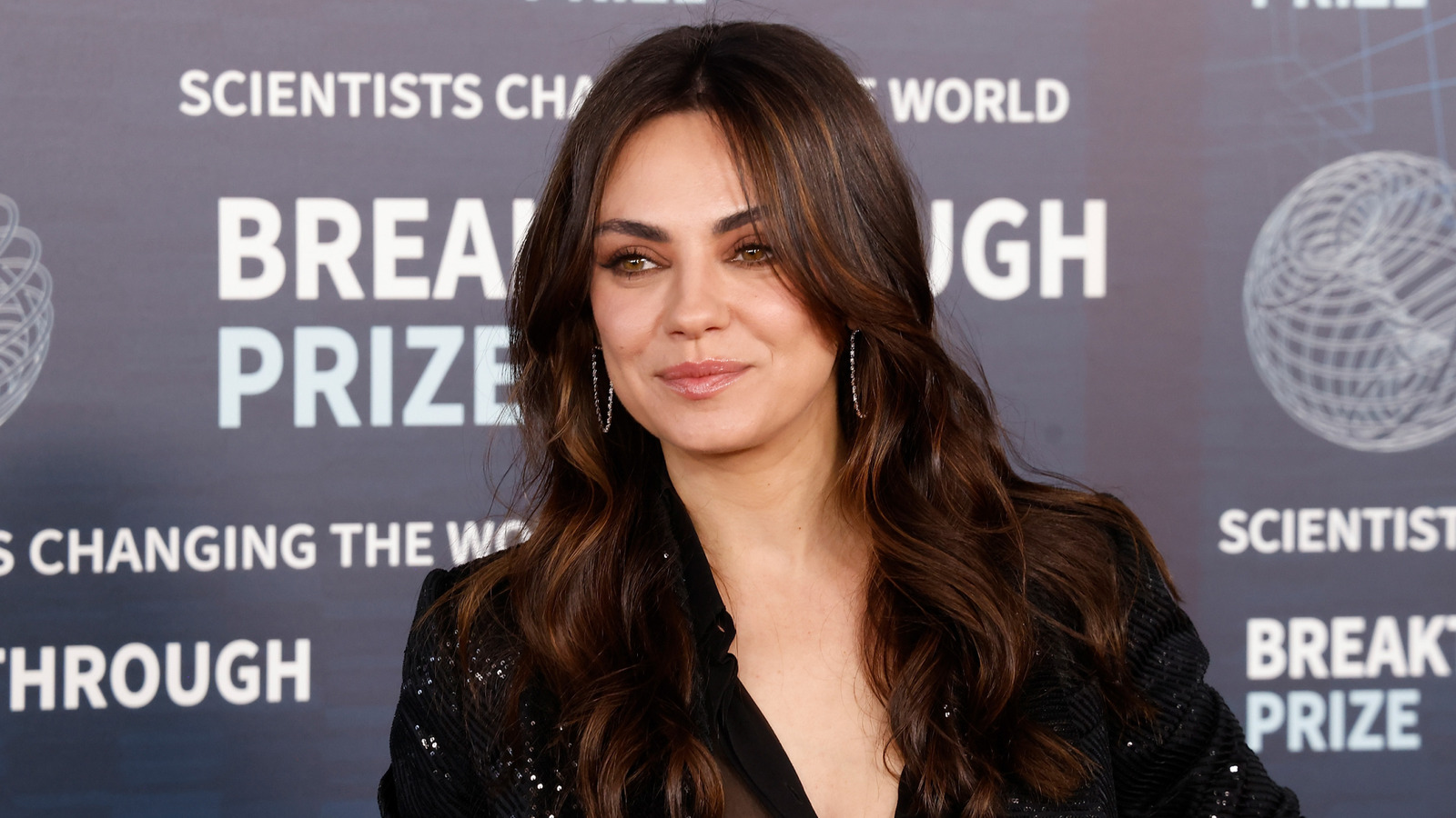 Mila Kunis Looks So Different With Her Natural Hair