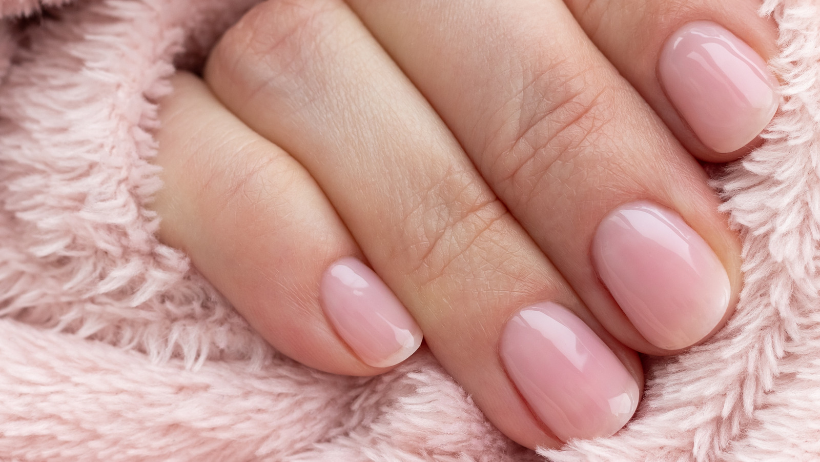 'Old-Money Nails' Are The Most Timeless Manicure Trend