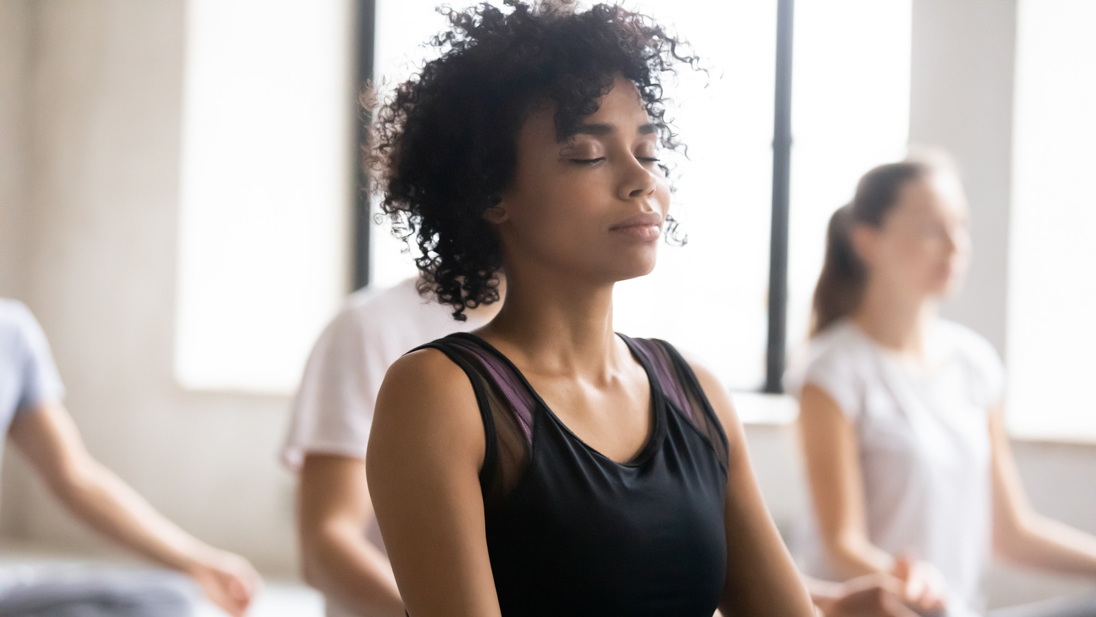 Present Your Best Self With These Posture-Improving Tips