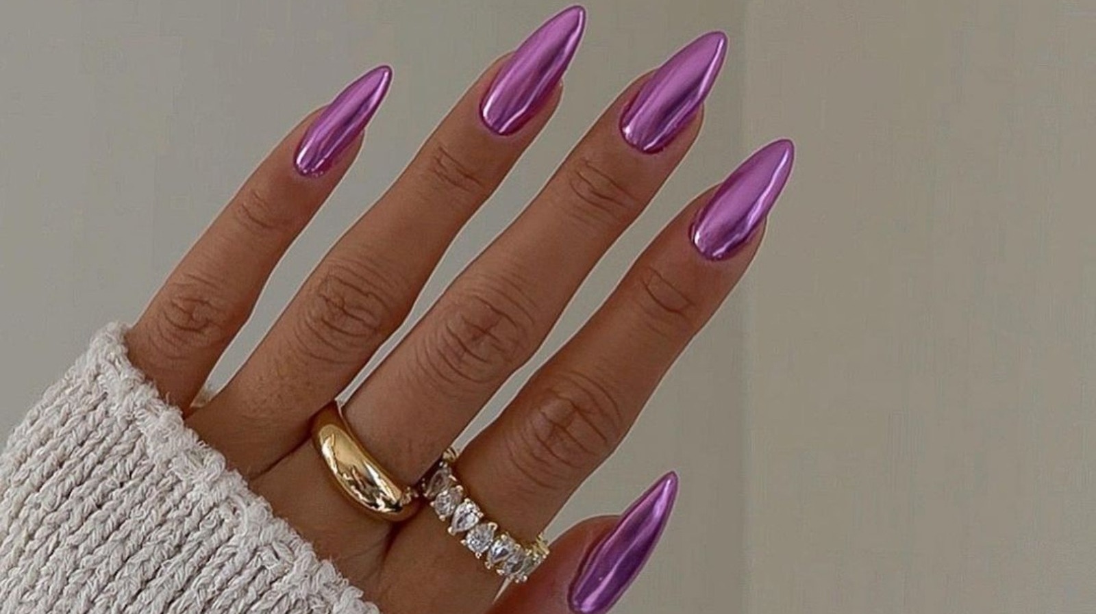 Purple Chrome Nails Are The Perfect Fall Pivot For Your Barbiecore Manicure