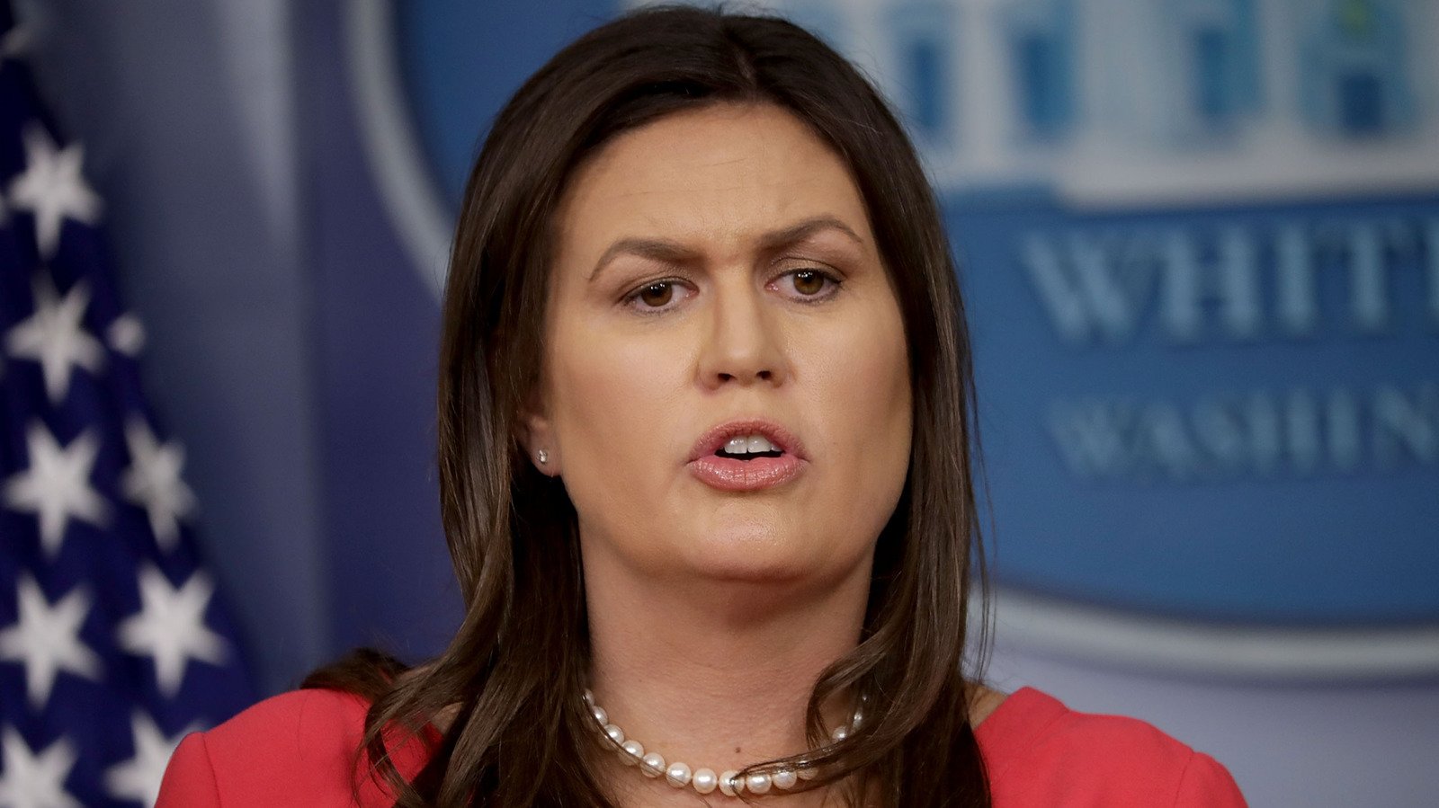 Sarah Huckabee Sanders' Biggest Beauty Mistakes, According To Our ...