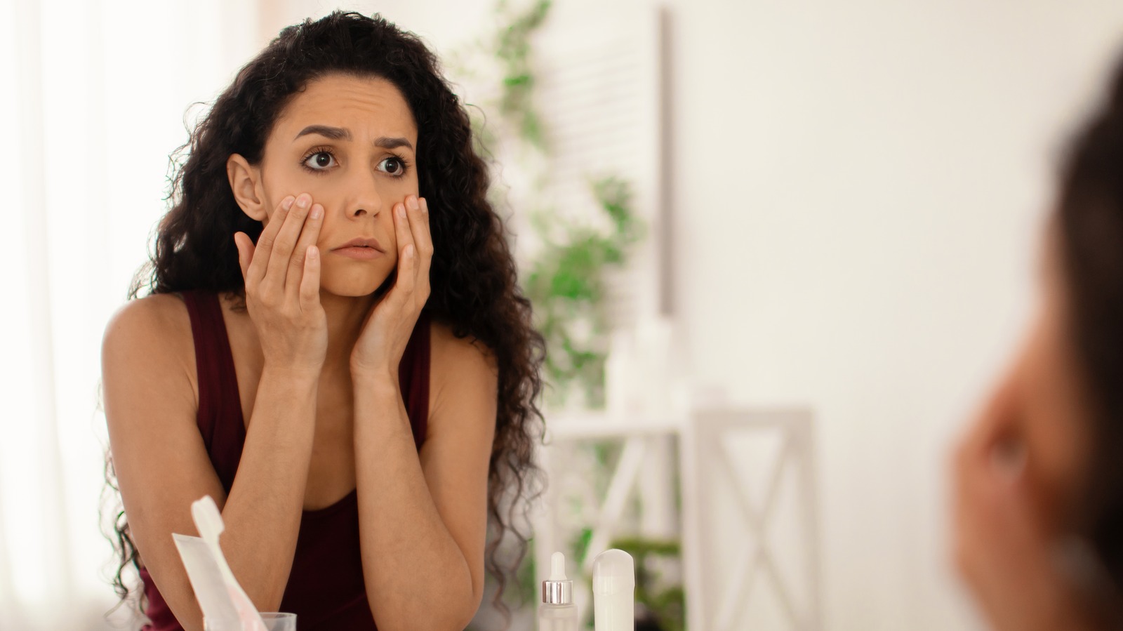 Skin Lacking Bounce? Here Are 4 Reasons Why (& How To Fix Them)