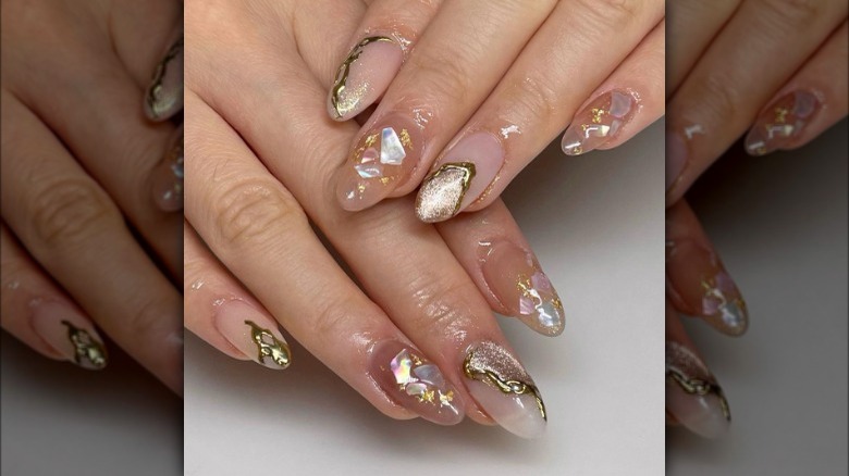 Sparkle All Spring With Golden Hour Nails Sparkle All Spring With Golden Hour Nails