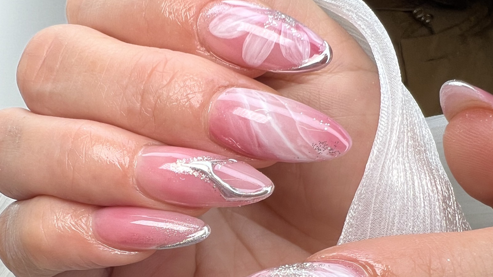 Textured French Manicures Are Here To Upgrade Your Nails