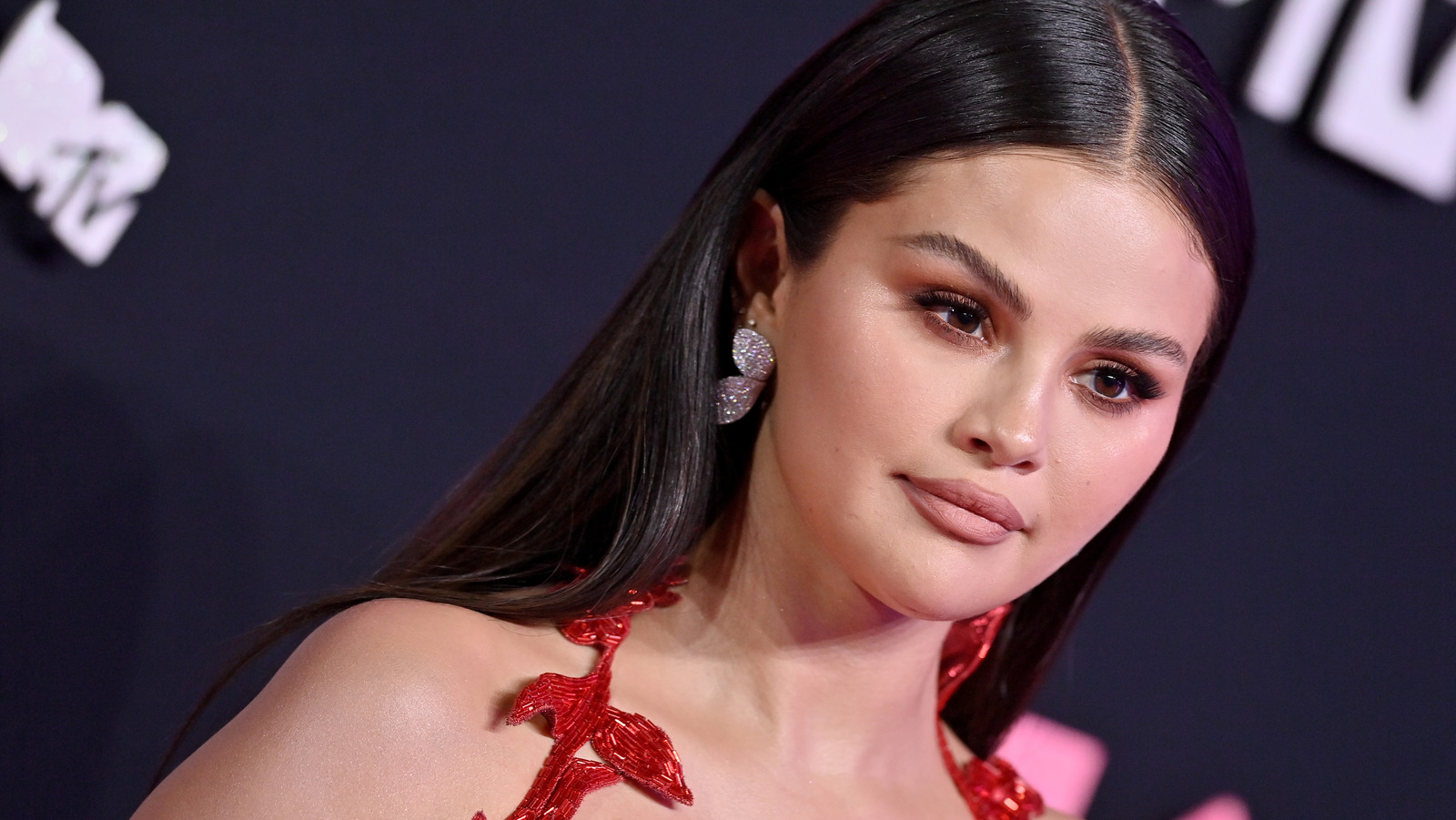 The Stunning Style Transformation Of Selena Gomez