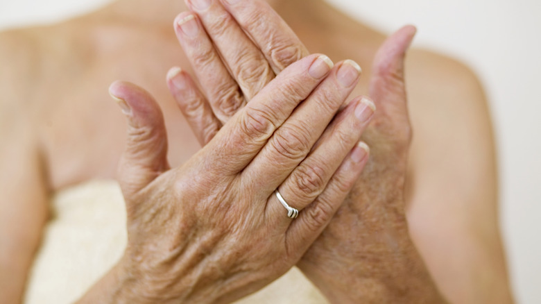 Things That Make Your Hands Age Faster