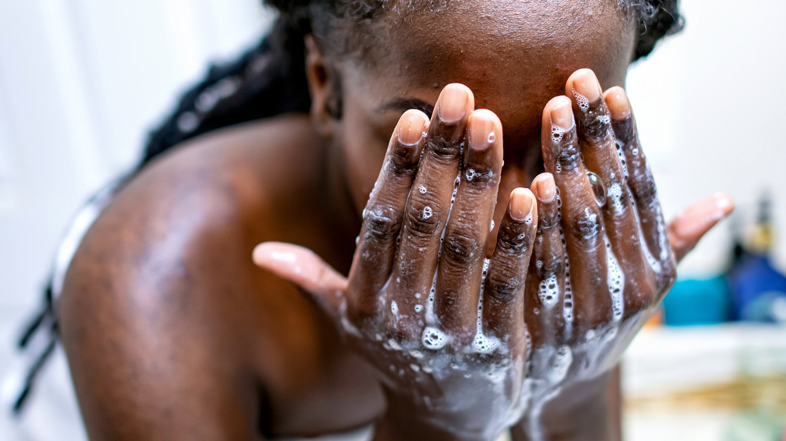 What Happens To Your Skin If You Only Wash Your Face At Night?