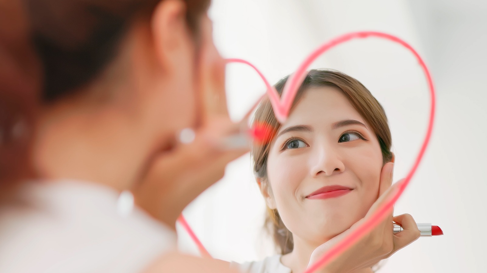 What Is Solo Polyamory And Is It For You?