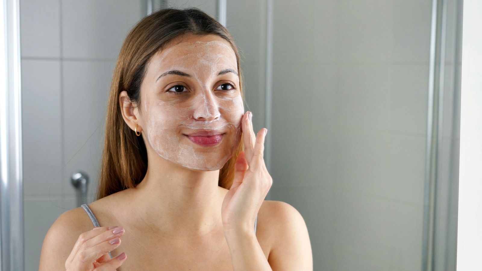 What Skincare Ingredients Should You Never Mix With AHAs?