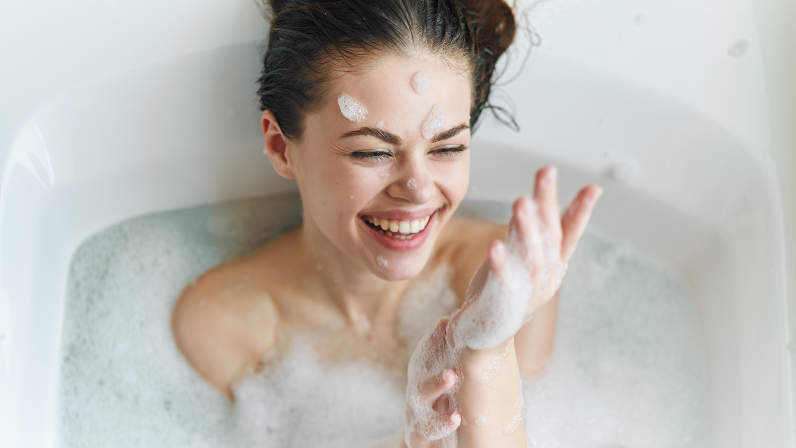 Why You Should Think Twice Before Washing Your Face With Body Wash